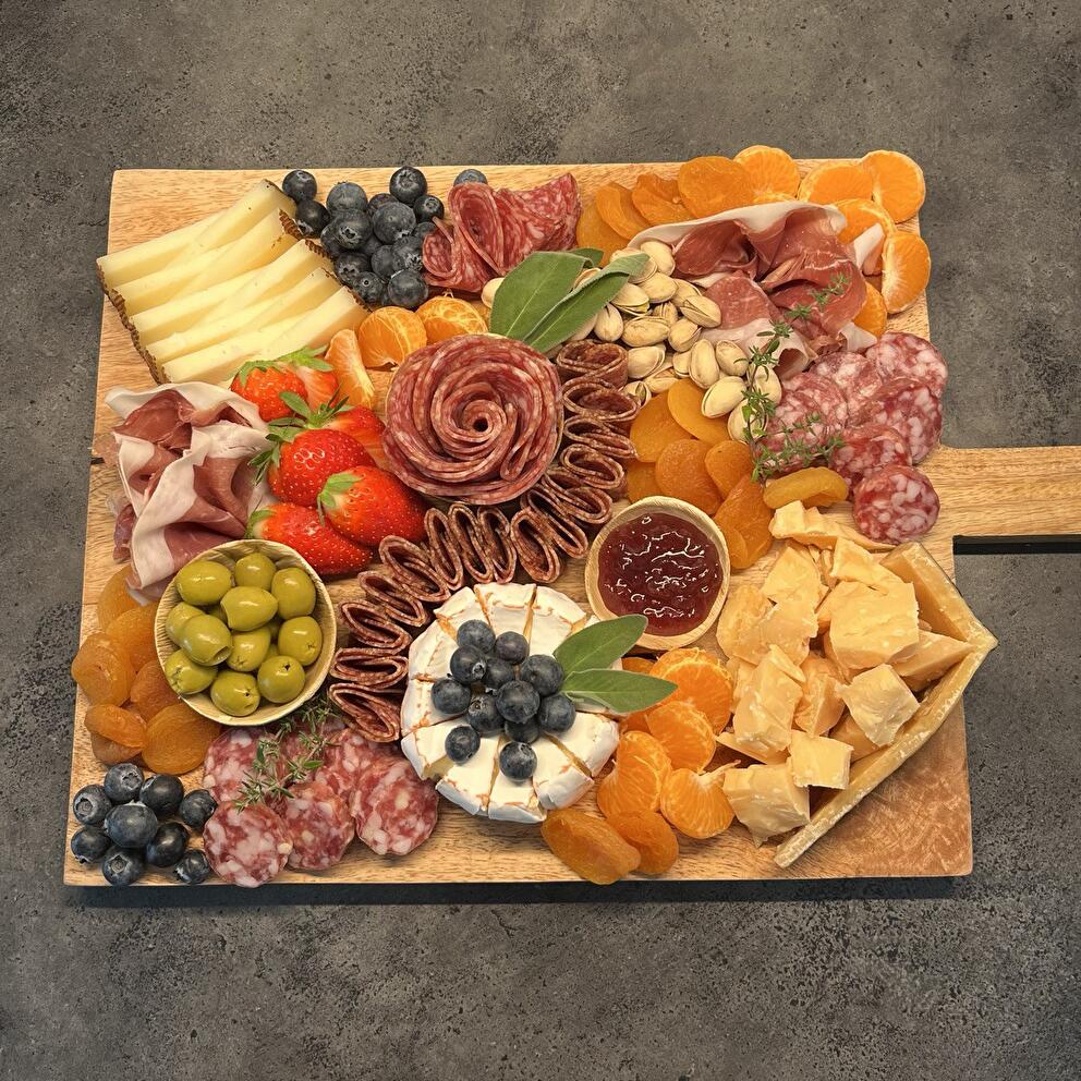 Luxe borrelplank M | 6 personen - Op een plankje