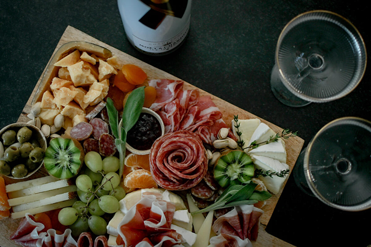 Luxe borrelplanken voor iedere gelegenheid - Op een plankje